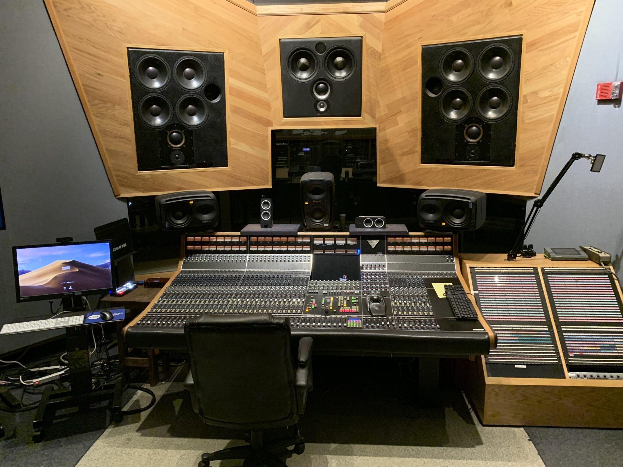 Facilities – Department of Recording Industry